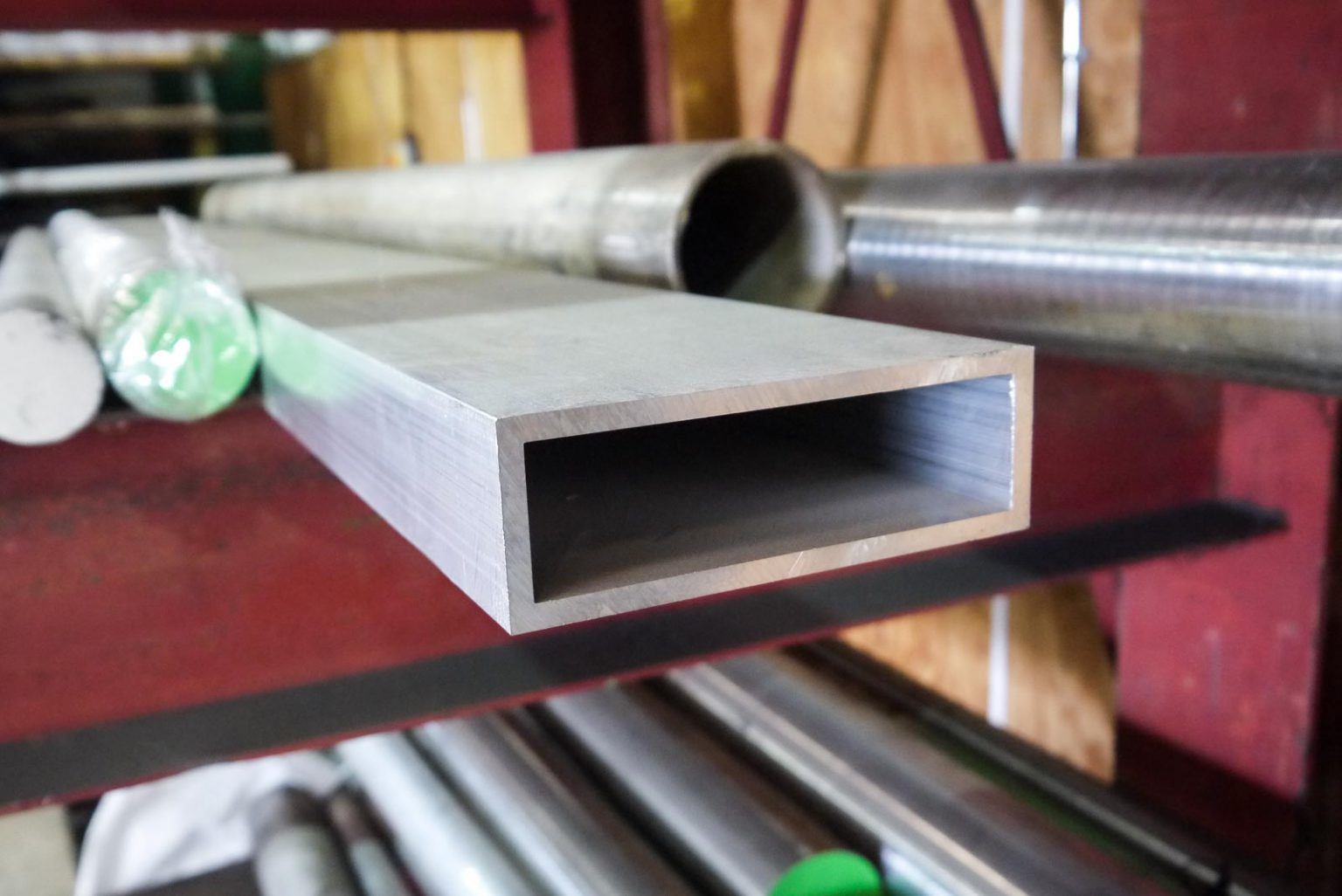 Aluminium bars & tubes | Speed Alloys